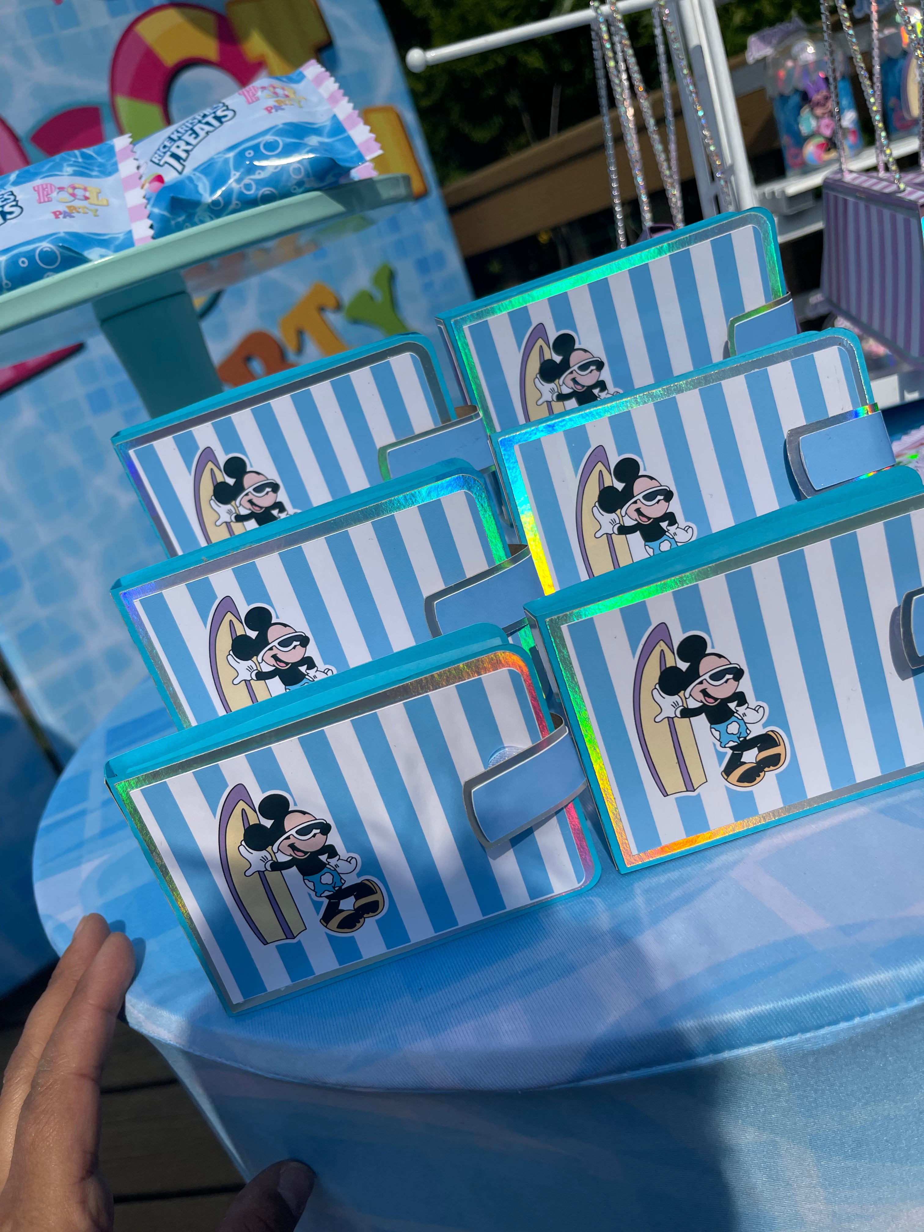 Kit Kat Wallet – Noly_creatives